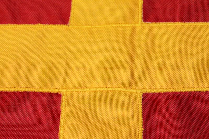 Guernsey Ensign woven MoD - PUFFIN FLAGS UK